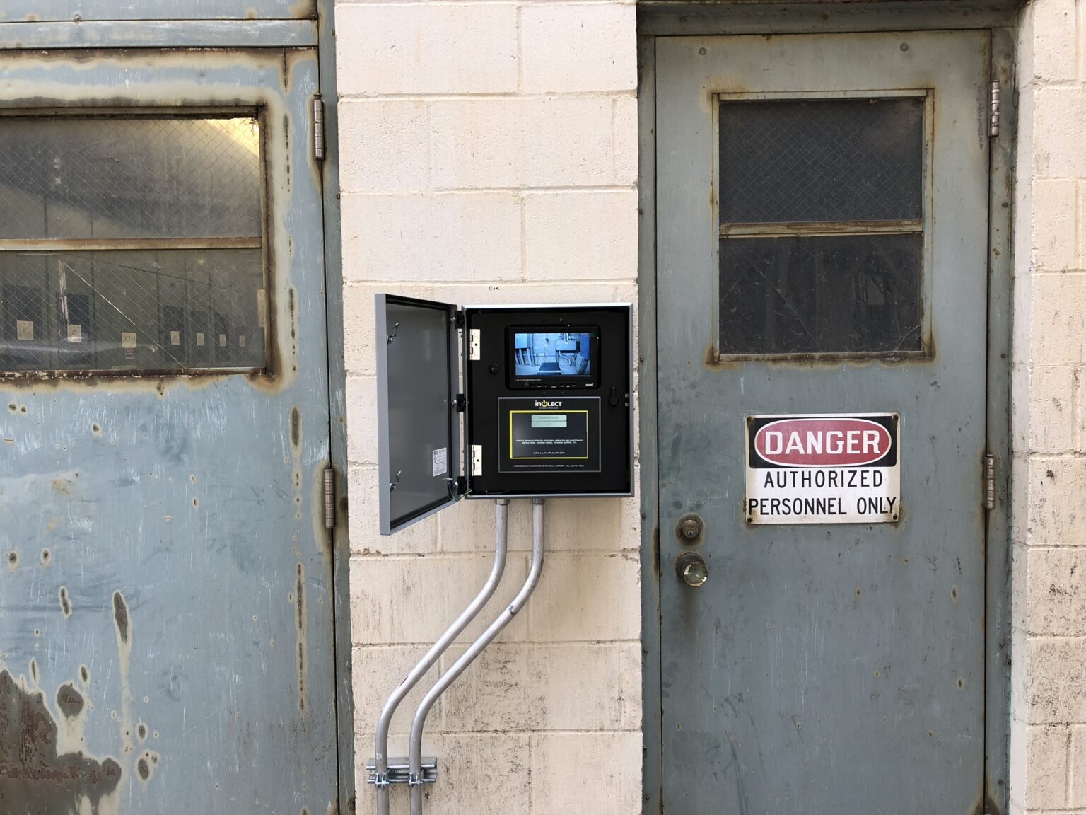 Custom-engineered wireless remote racking solution mounted outside ...